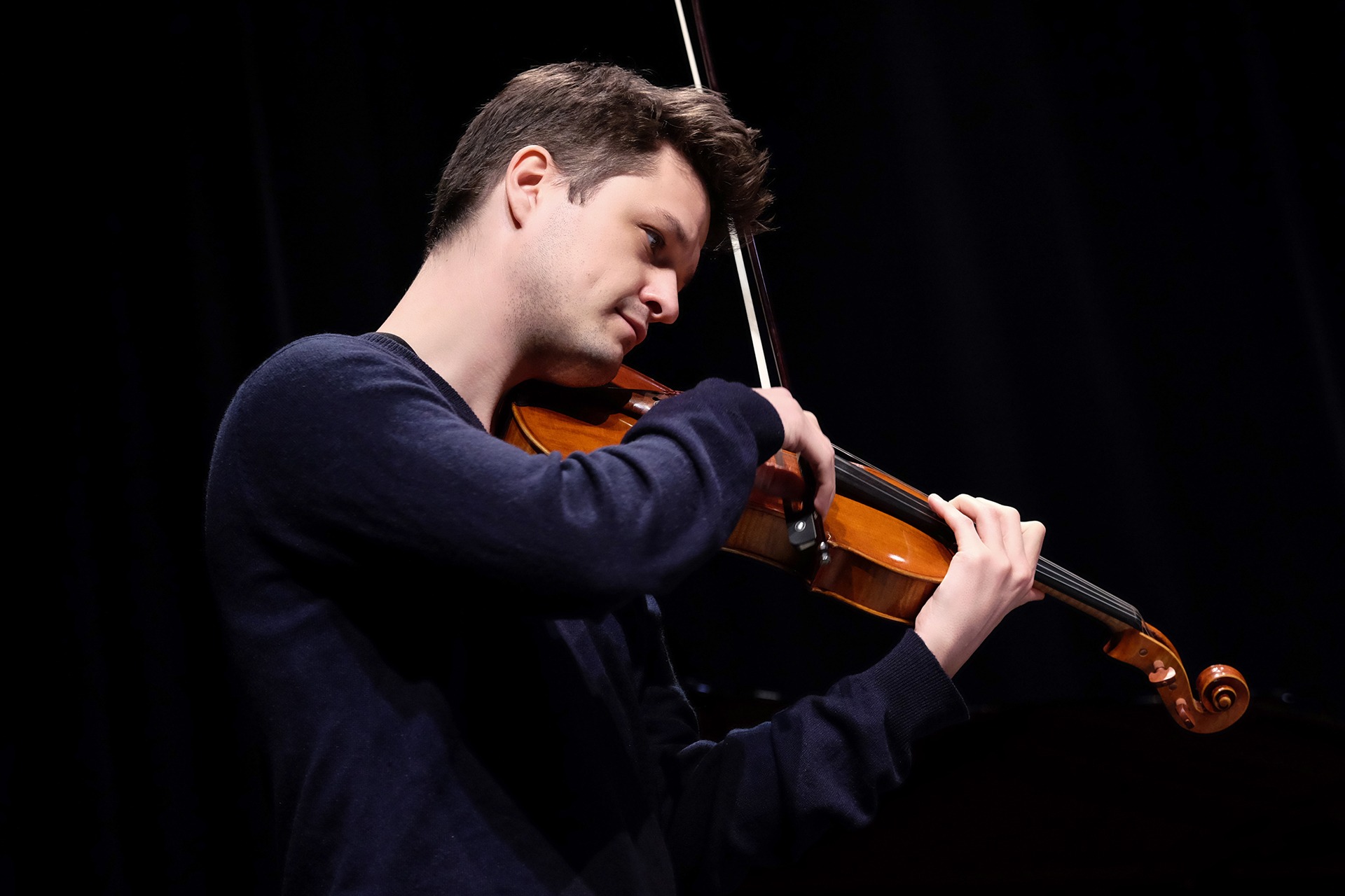 Souvenir de création. John Stulz, altiste. - Ensemble intercontemporain