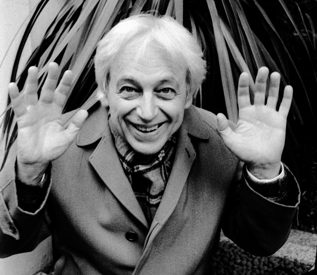Le "Trio pour violon, cor et piano" de György Ligeti. - Ensemble ...